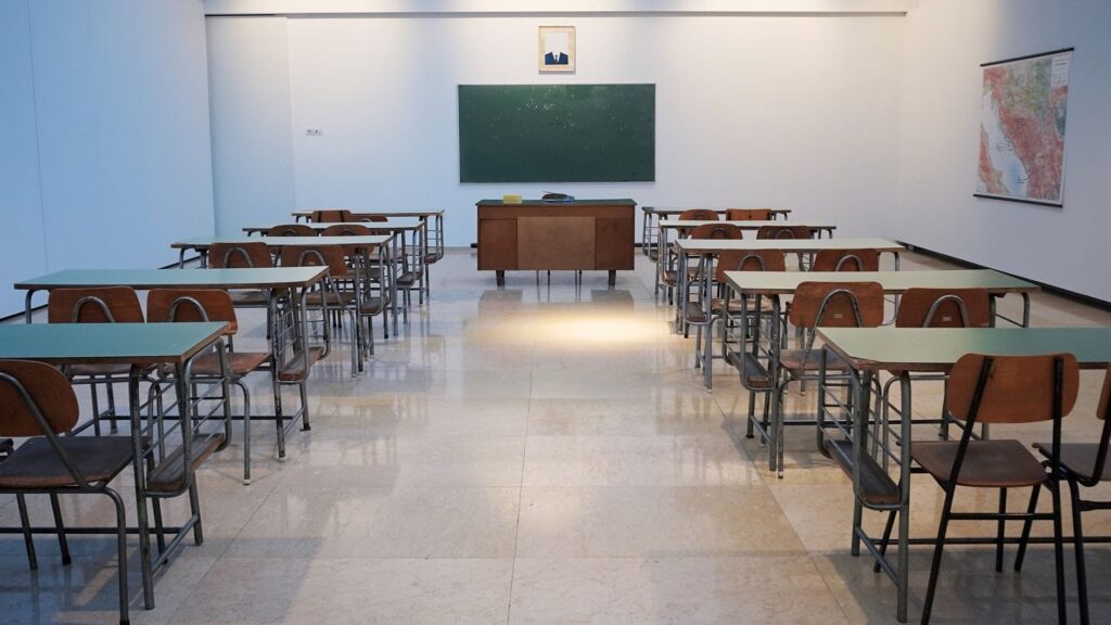 New Curriculum Sets Schools Up to Fail: SNAT and EPA Warn of Crisis